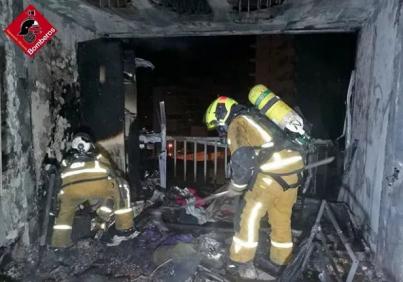 ! Murcia Today - archived - 50 Evacuated In Benidorm After Suicidal Man ...