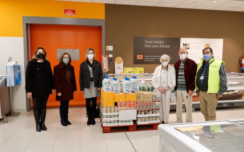 ! Murcia Today - archived - British Club Chums Gives Costa Blanca Food ...